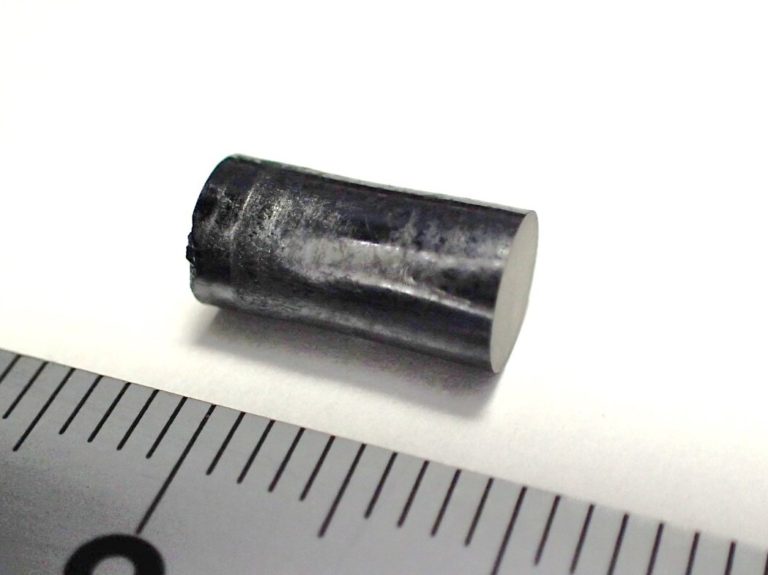 Single Crystals for Rechargeable Battery (LiCoO2- Bulk -) - OXIDE